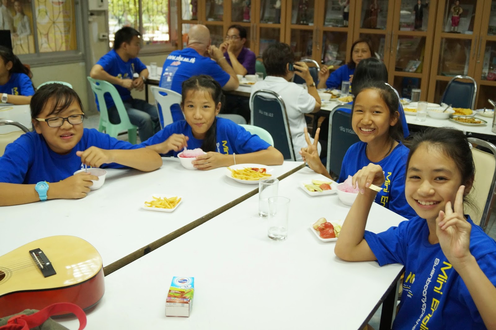 Mini English Program'57: กิจกรรม MEPปาร์ตี้ วันปรับพื้นฐาน'57