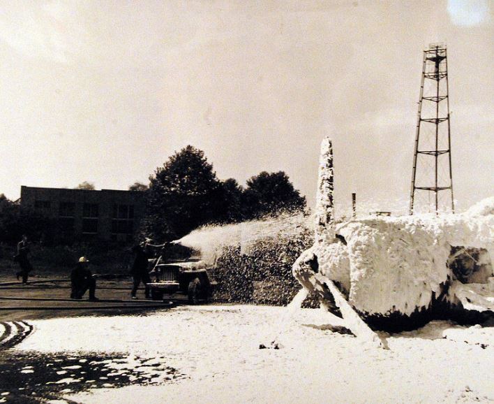 Just A Car Guy: experimental prototype fire fighting Jeep in the Navy ...