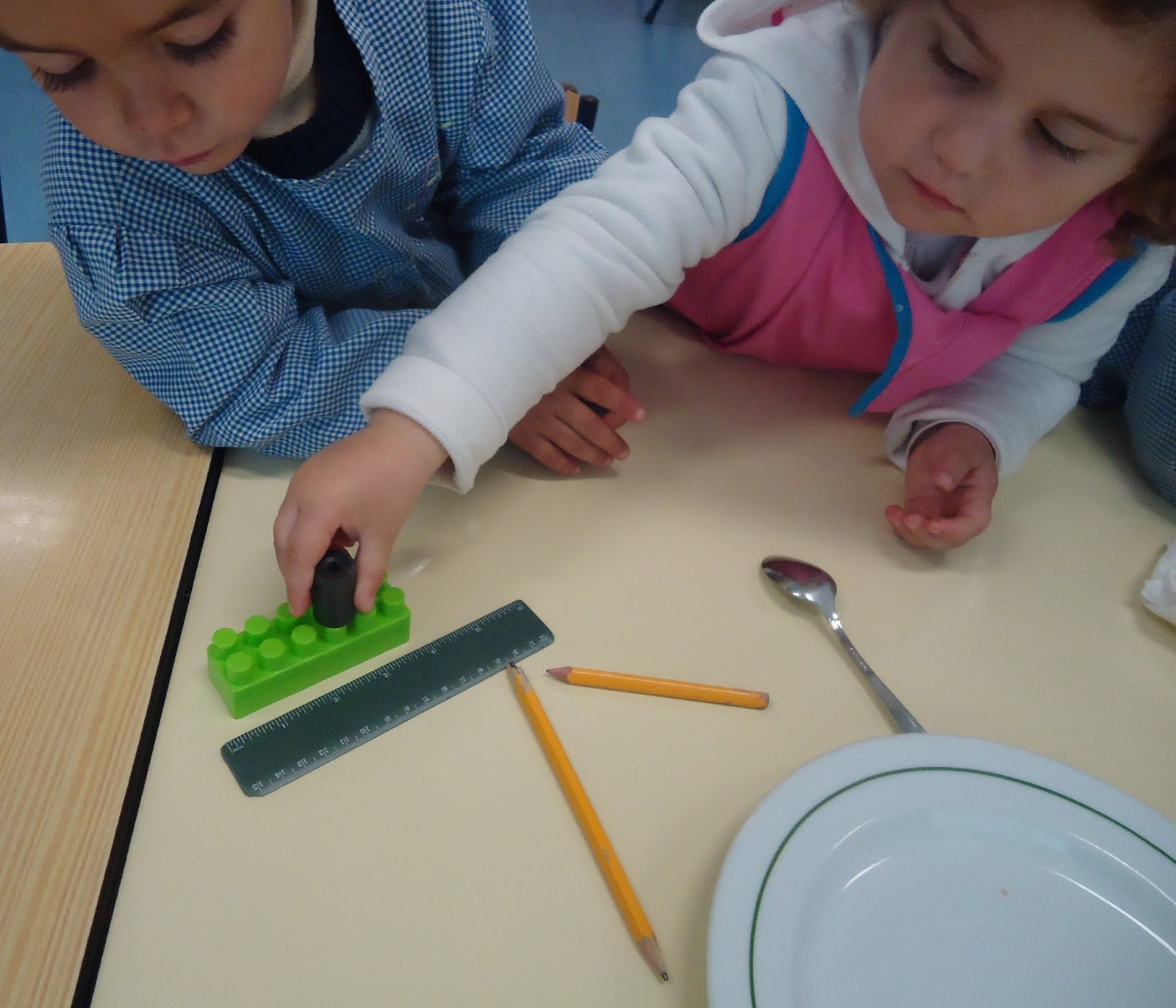 Escola Básica de Albernoa: Experiência com um íman