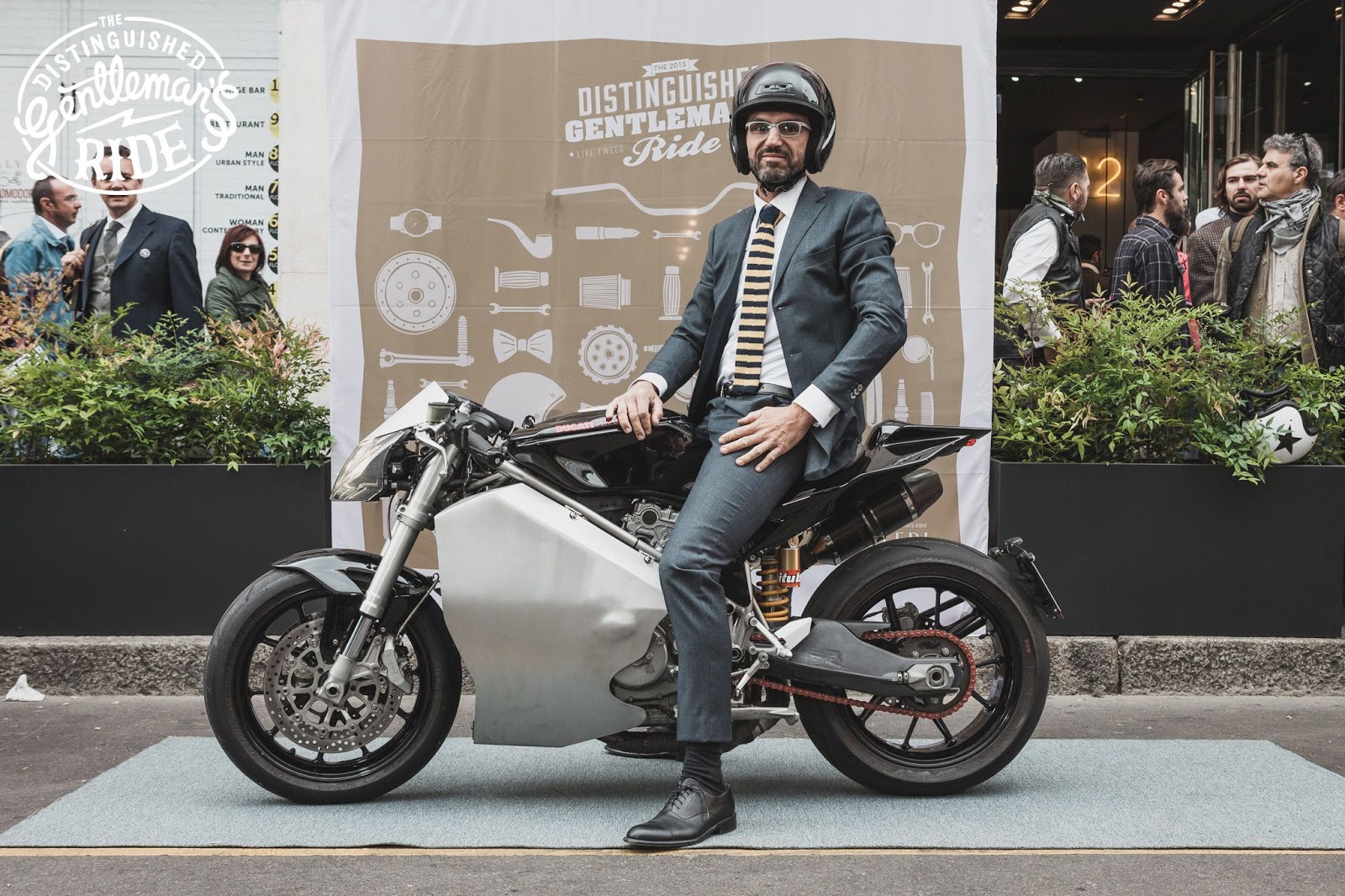 Motobast: milano top 10 - the distinguished gentleman's ride