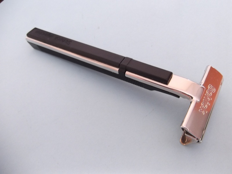 Jayaruh Shaving: Schick Injector Razors