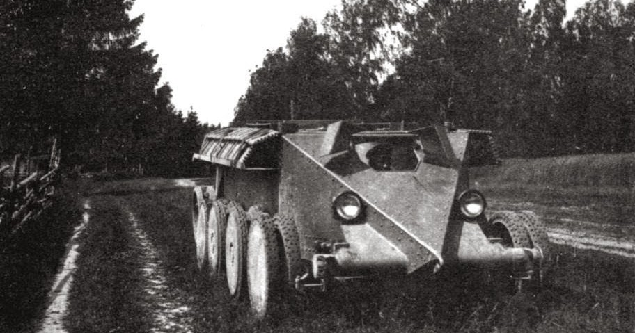 Armour force / Panssaroitu voima : BT-2 tank