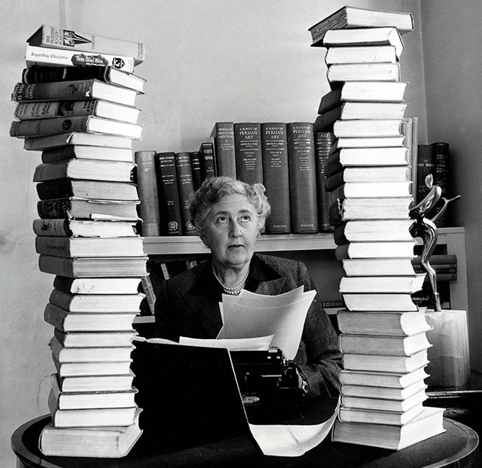 W H O E t c.: Doctor Who Vs. Agatha Christie, Part 1