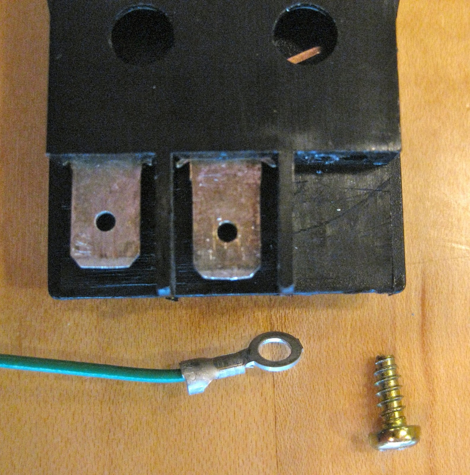 Electronics: Useless Machine