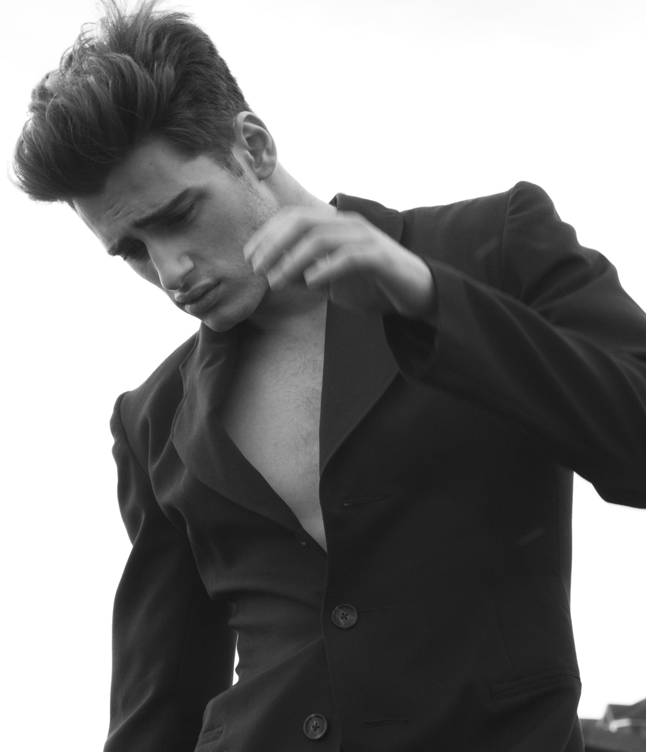 AdonisMale Blog: Daniel Bederov