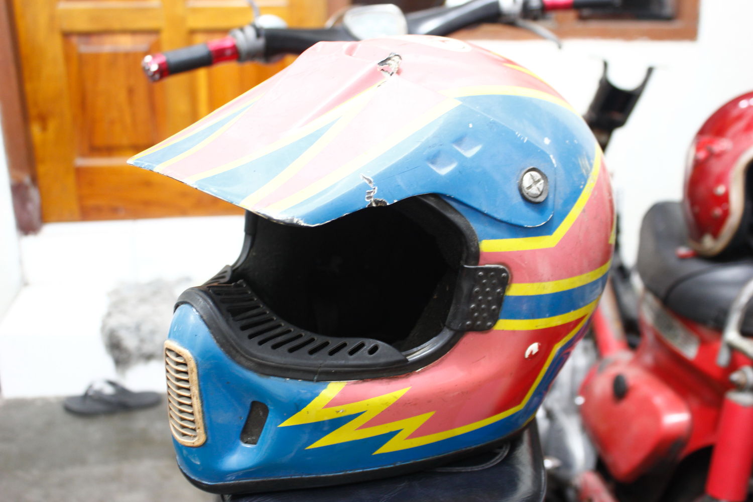 Dias Klasik Onderdil: Helm klasik