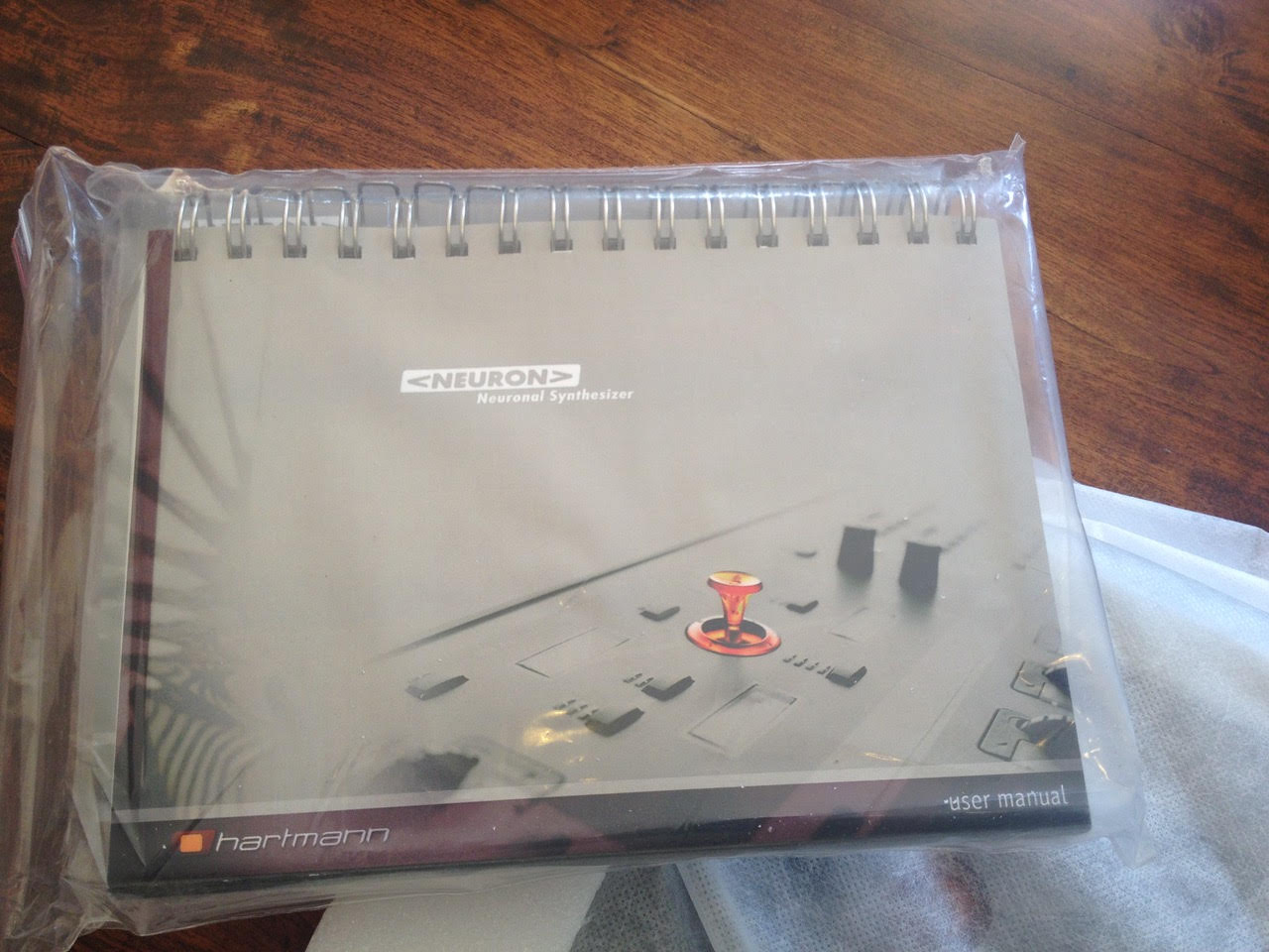 MATRIXSYNTH: Hartmann Neuron Synthesizer SN 0420 0294 0601 Unboxing Shots