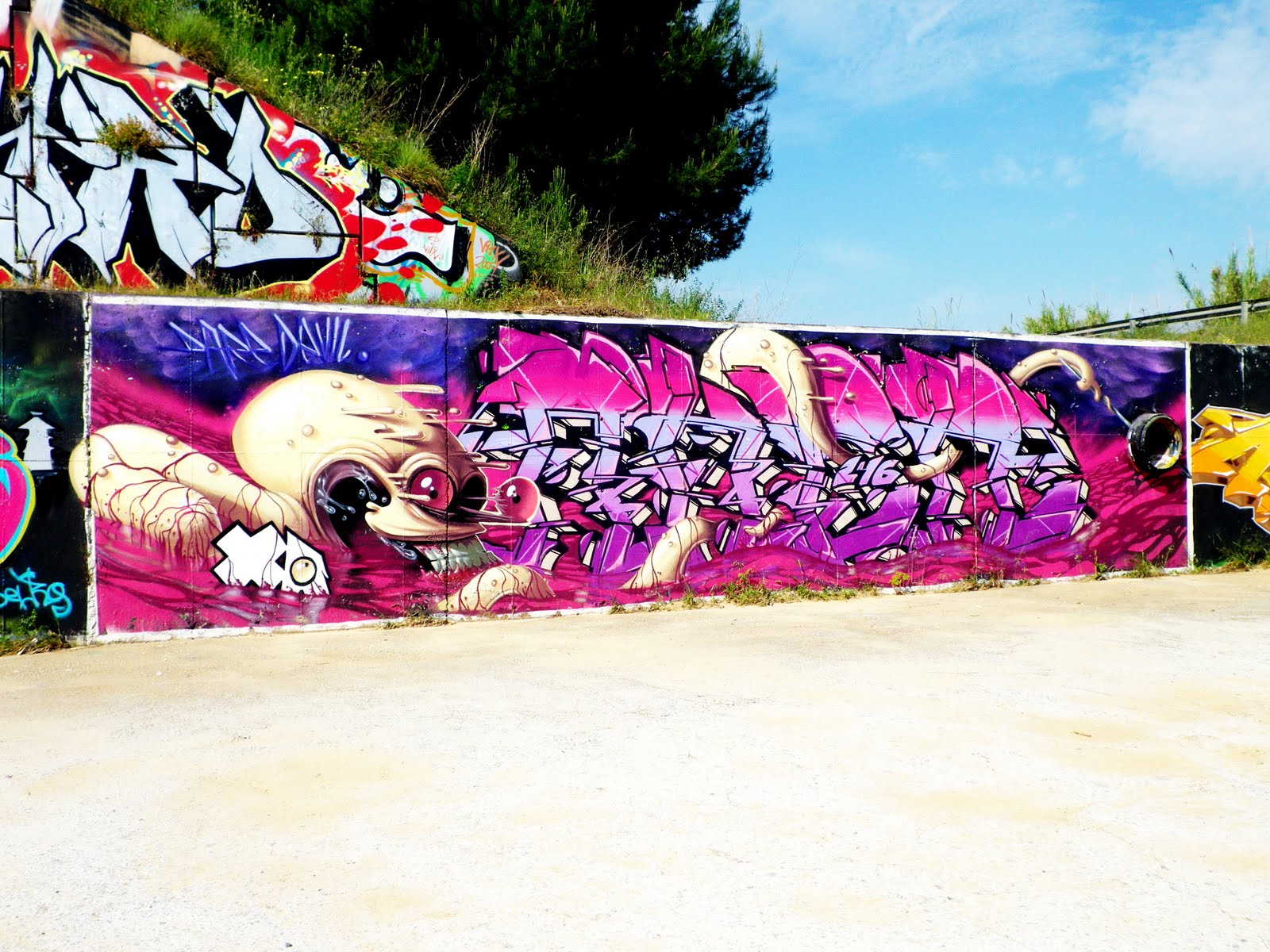 Aker/Roik Graffiti/ Santa Perpétua de Moguda graffiti: Fbc Crew/ ( 86 ...