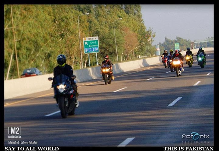 Bike Racing,M2 Motorway Islamabad to Lahore - Pakistan - This is Pakistan