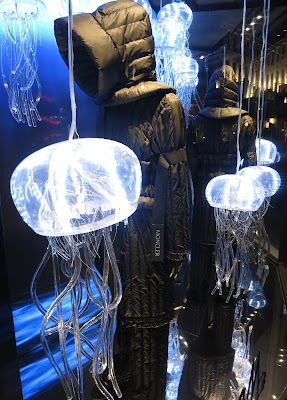 RetailStoreWindows: Moncler, London