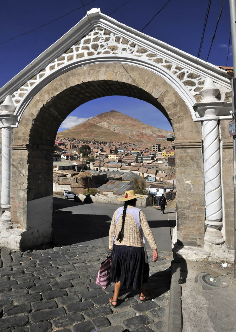 MI BOLIVIA AMADA: BOLIVIA: EL PAÍS QUE EQUILIBRA SU HISTORIA CON LA ...