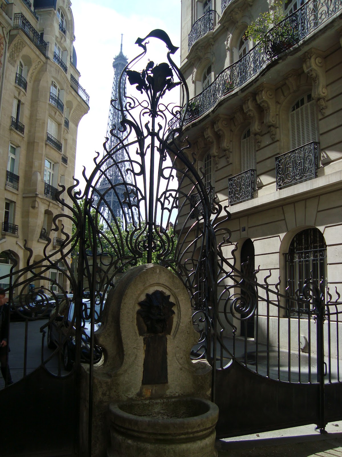 Paseos Art Nouveau: 3, square Rapp, Paris VIIè, Jules Lavirotte, 1989-90