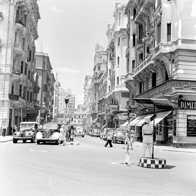 69 Black and White Photos of Everyday Life in Cairo During World War II ...