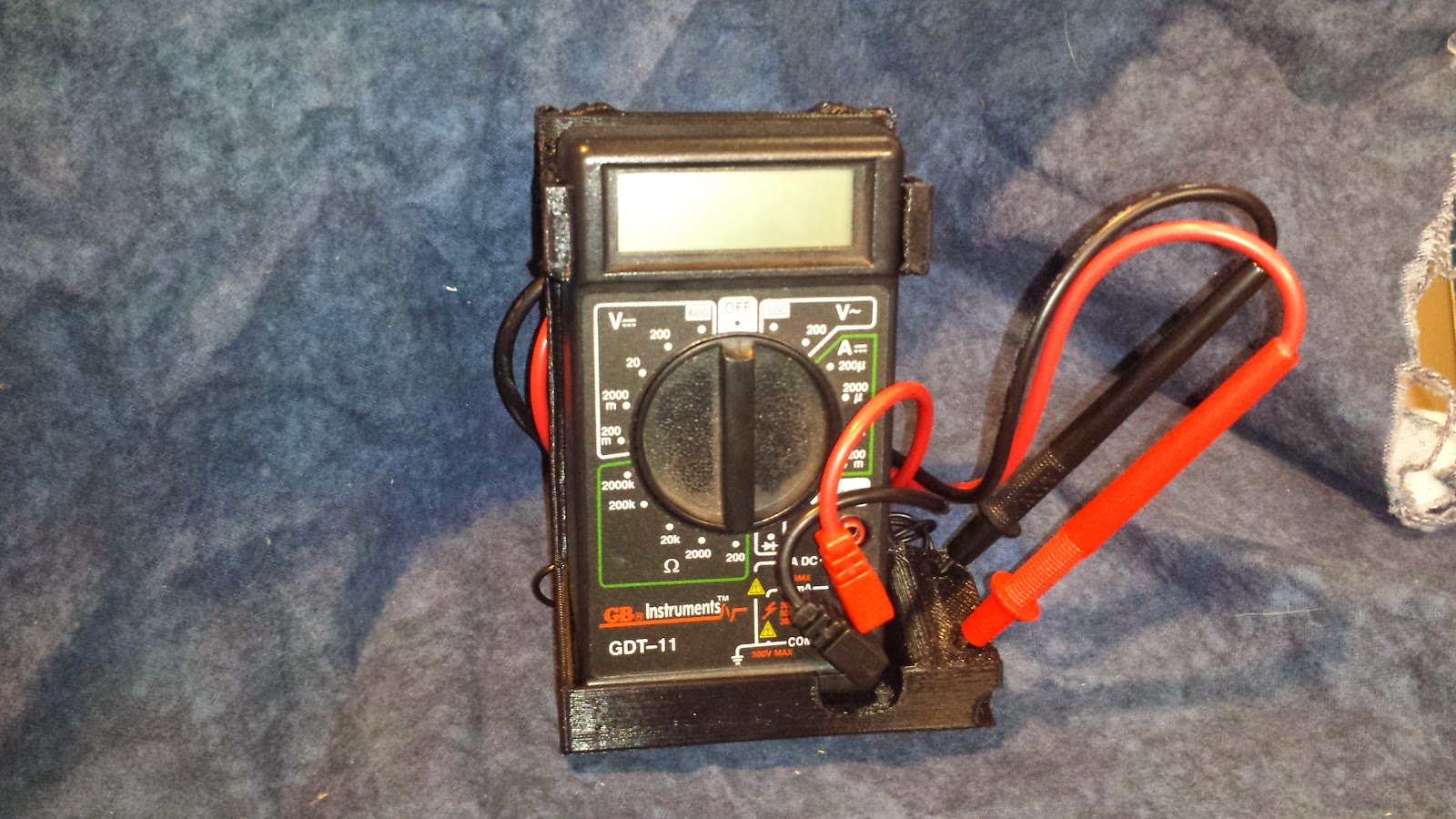 GOC's 3D Printed Creations: Multimeter base station w/ storage
