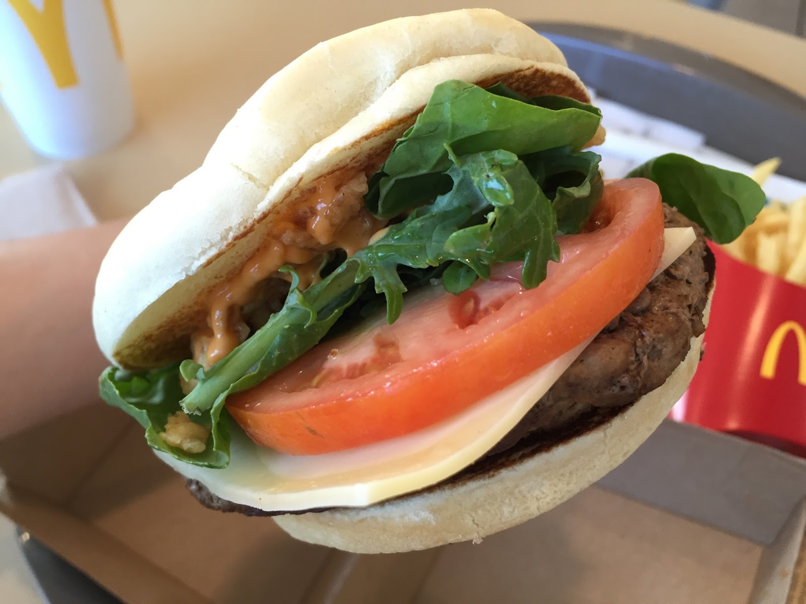 Signature Crafted Recipes "Signature Sriracha Burger" From McDonald's ...