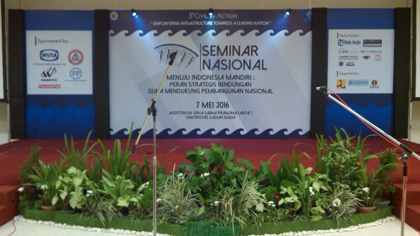 jasa backdrop dijogja: backdrop event seminar di gsp ugm