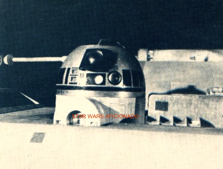 STAR WARS AFICIONADO WEBSITE: STAR WARS AT 35: ARTOO DETOO - REBEL PILOT!