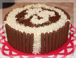 VEROPENN: Tårta med fingerkex