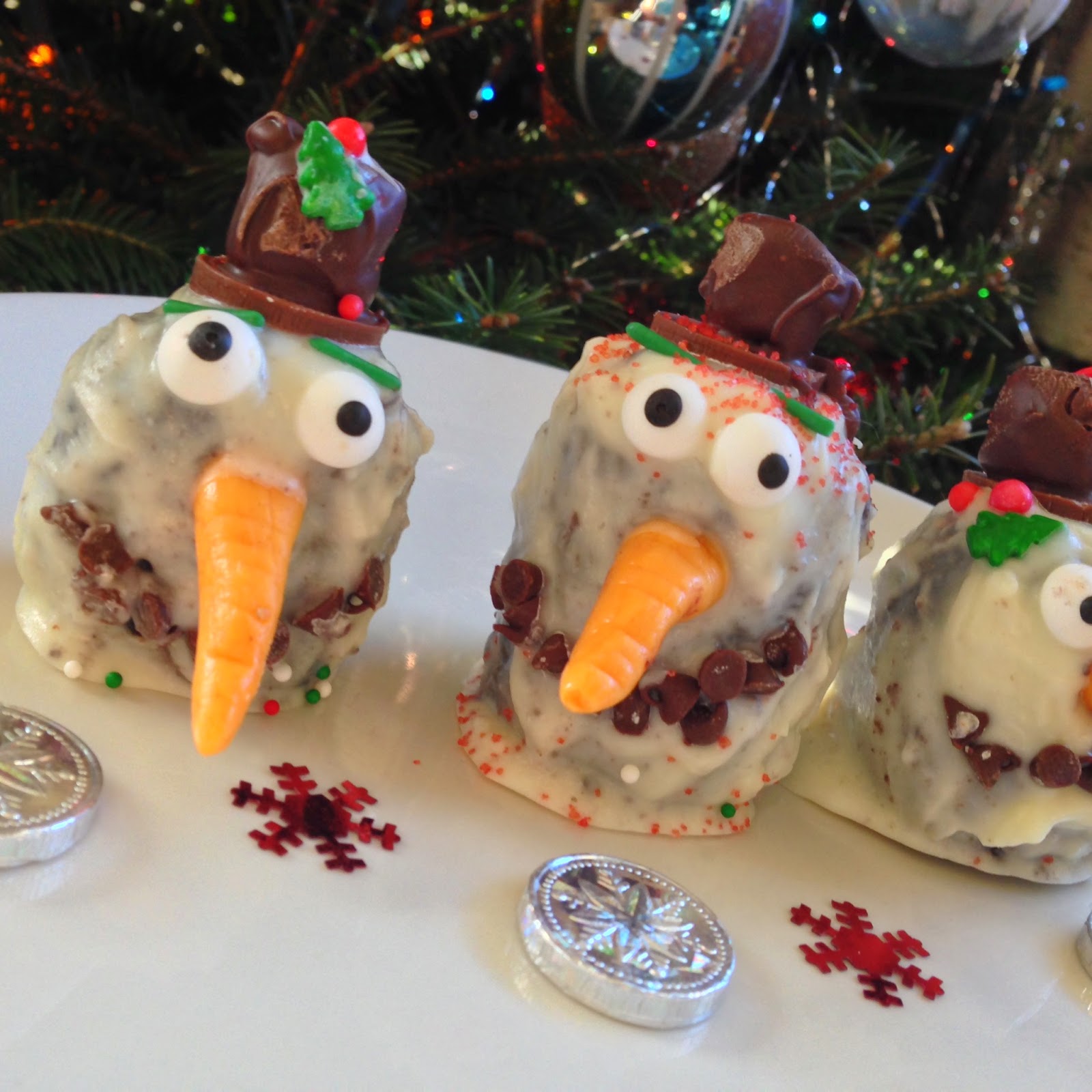 Health & Lifestyle Management : Oreo Snowmen Balls
