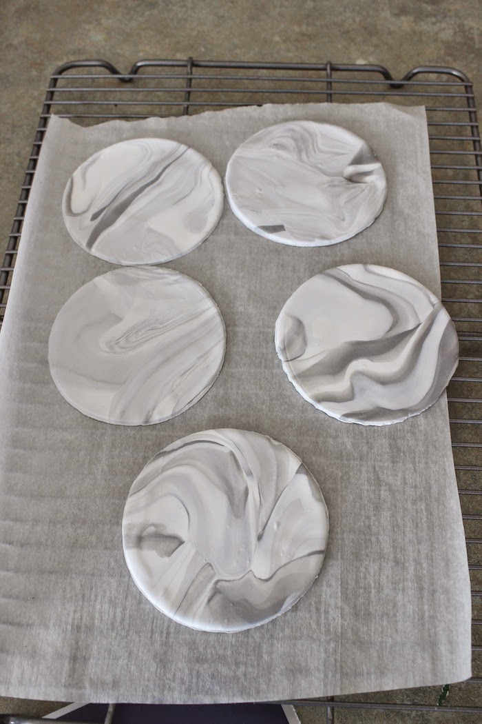 It's A Grandville Life : DIY Marble Coasters