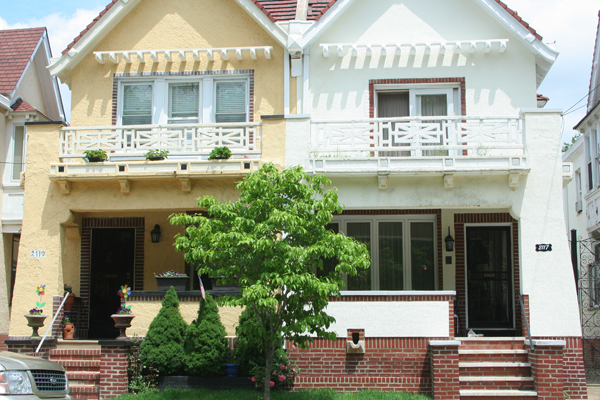 The Cemetery Traveler - by Ed Snyder: Graves of the Mob Bosses