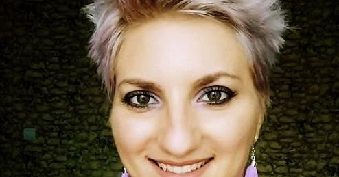 LUCEAFĂRUL DIN VALE: ANDREEA VĂDUVA - ROMÂNIA - CV