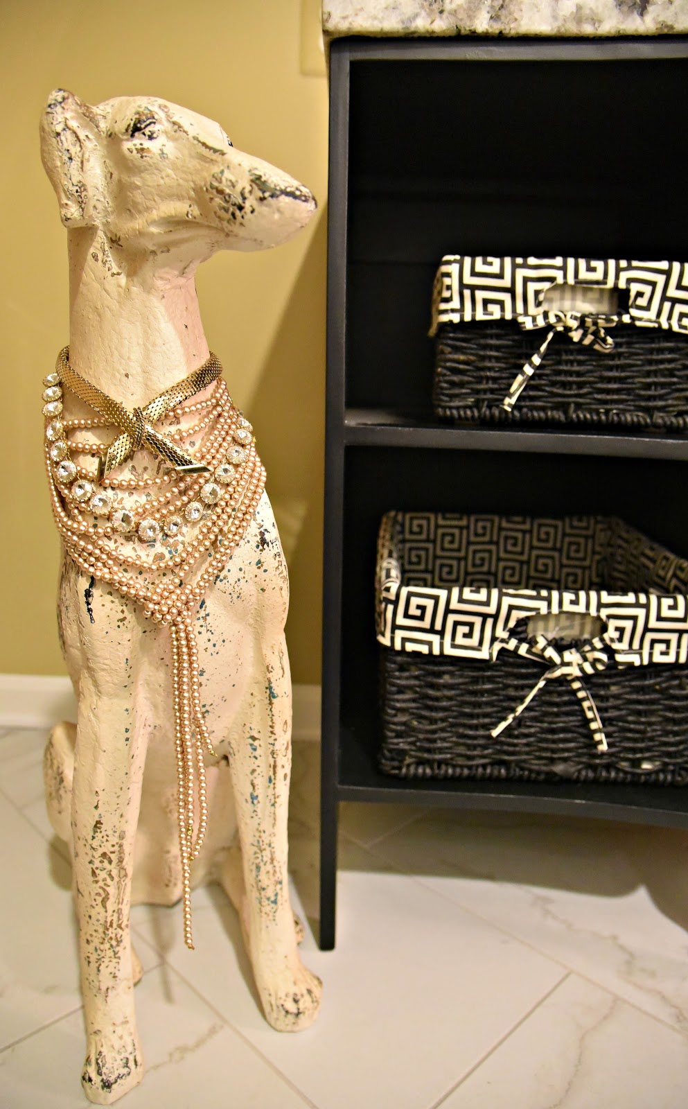 All About Vignettes: MY DOG DECOR