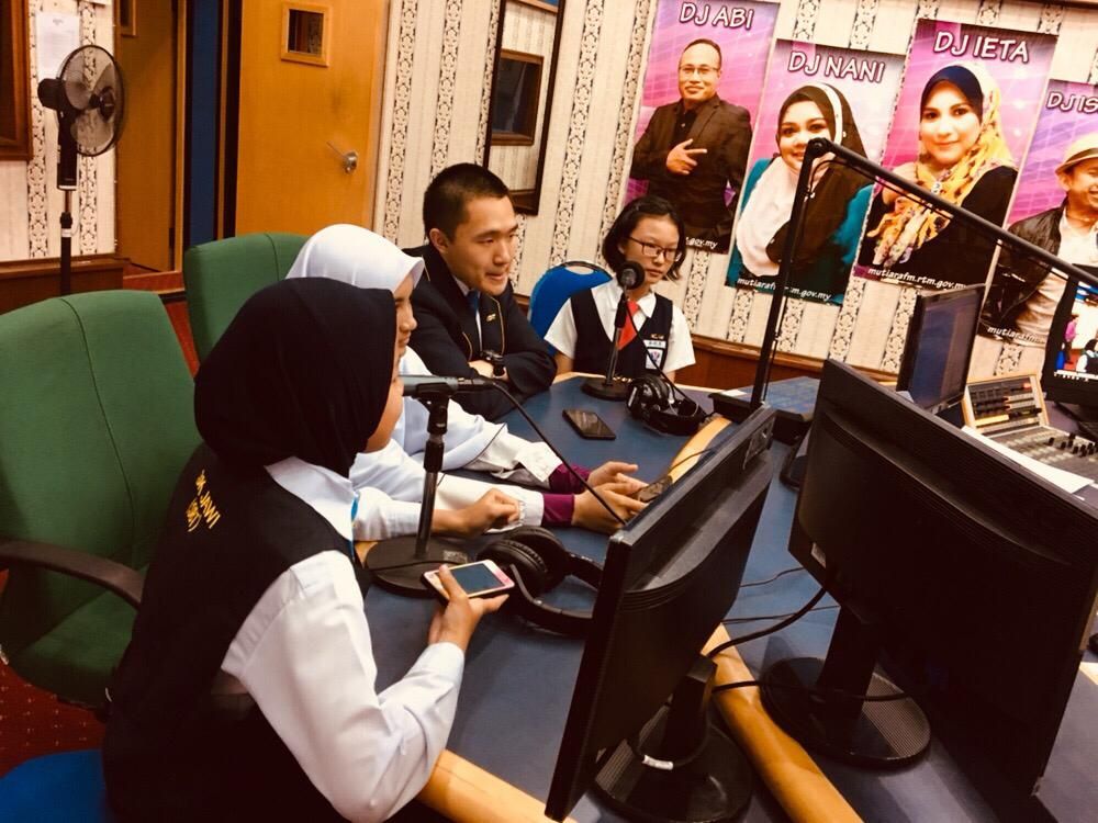 NUR ALYA HUMAIRA @ RTM MUTIARA FM ~ PERSADA KECEMERLANGAN