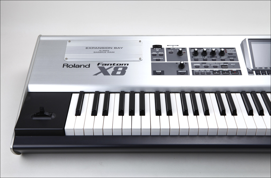 MATRIXSYNTH: Roland Fantom X8 keyboard
