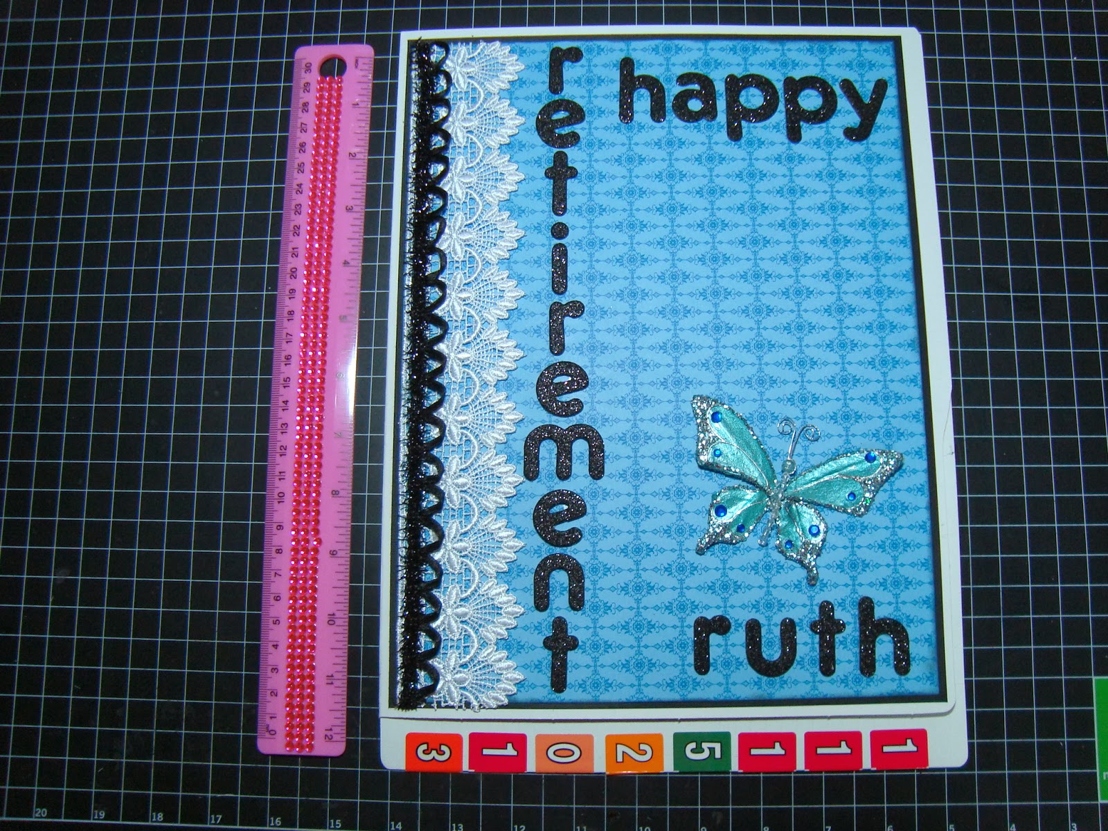 She's a Sassy Lady: File Folder Retirement Card