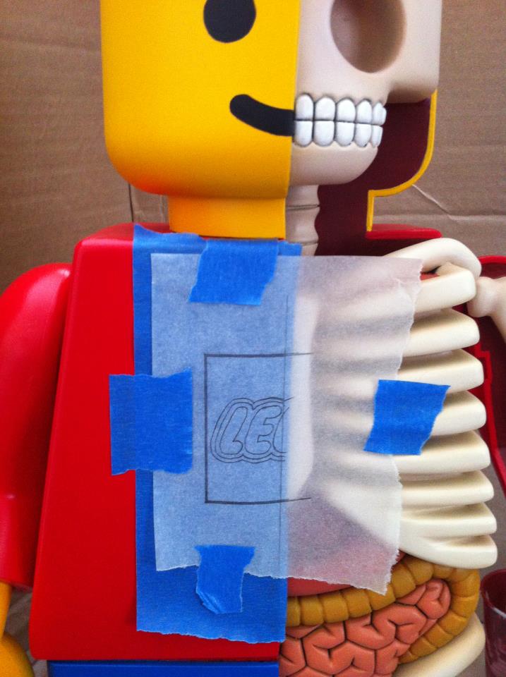 The Anatomy of a LEGO Man (95 Pics)