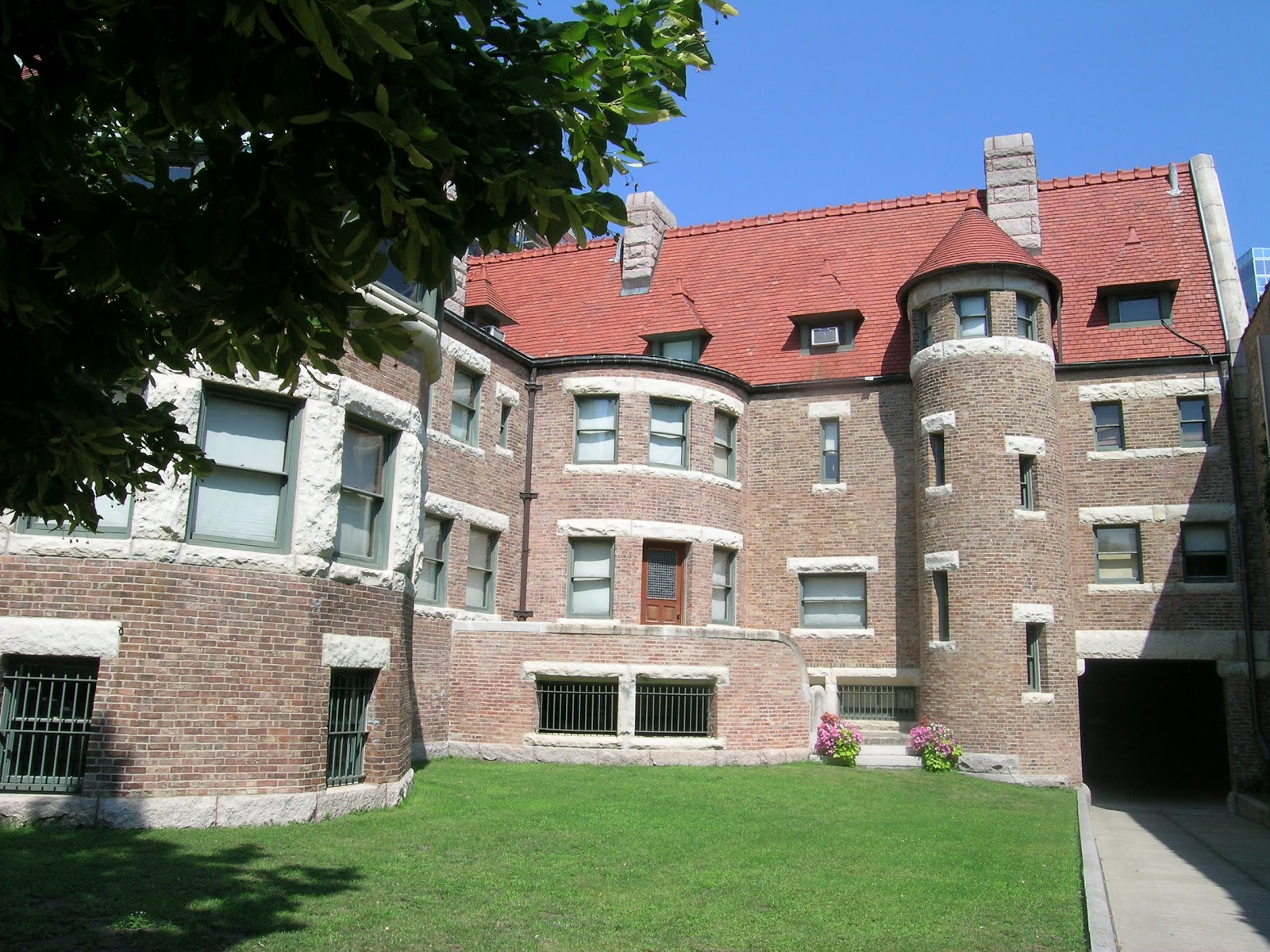 Tour America's History: Glessner House Museum