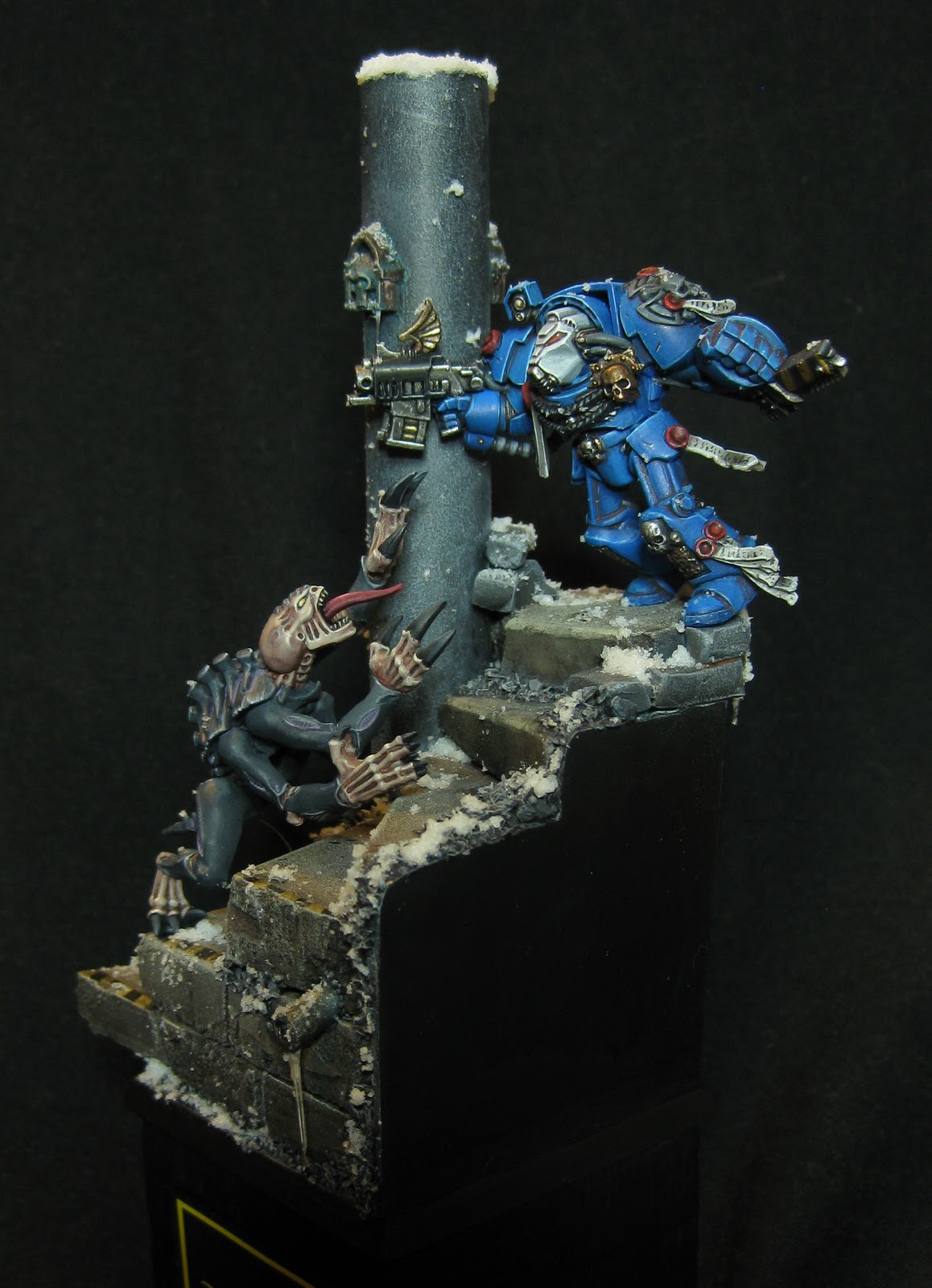 Black Dagger Paint: Golden Demon Gallery