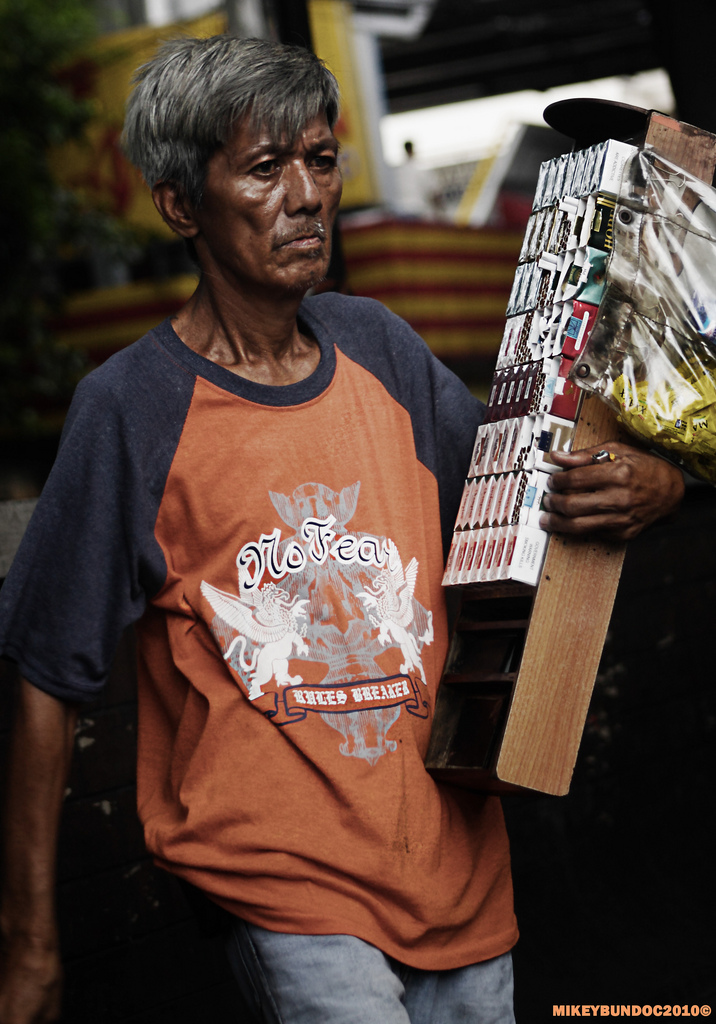 A Taste of Philippine Cigars - Filipino Culture by The Pinoy Warrior