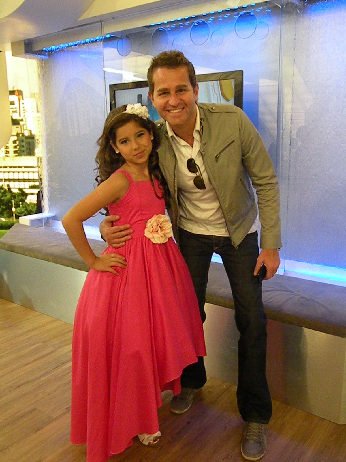 Juliê Rodrigues: Juliê Rodrigues - Programa Hoje em Dia - vestindo ...