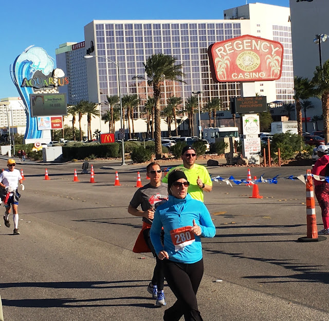 Laughlin Buzz: Laughlin Buzz Water Station - Run Laughlin Half Marathon