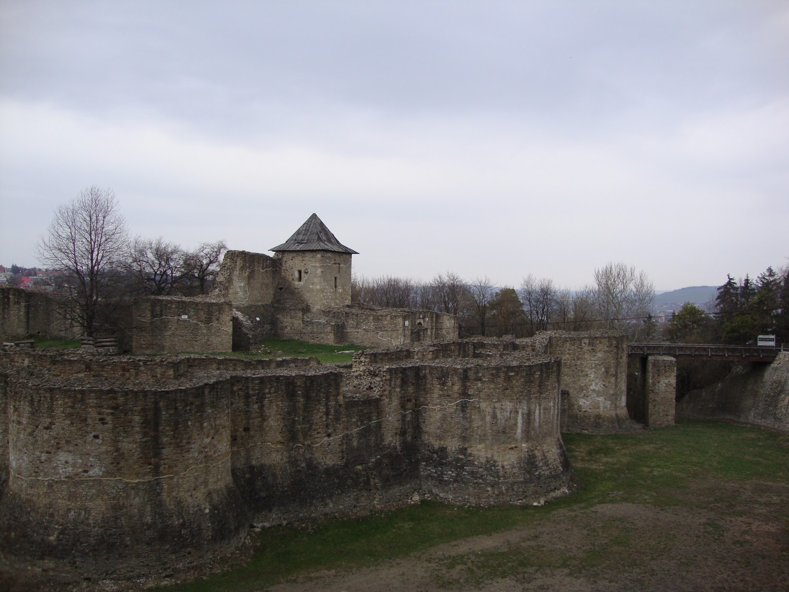 TUDOR PHOTO BLOG: Cetatea de Scaun a Sucevei,judetul Suceava,Romania