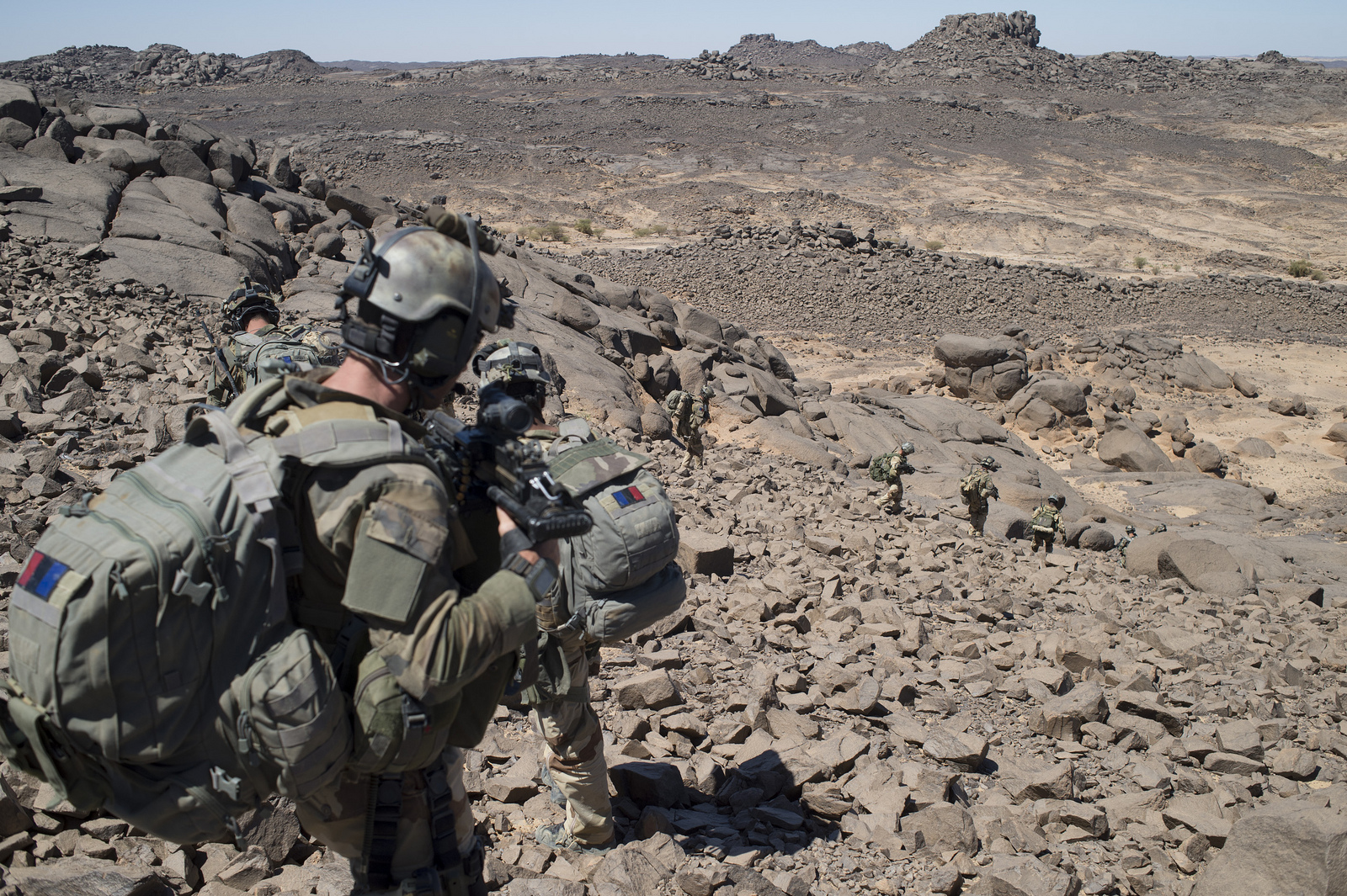 SNAFU!: 3rd Company 2nd REP (French Marines?) marching to the objective...
