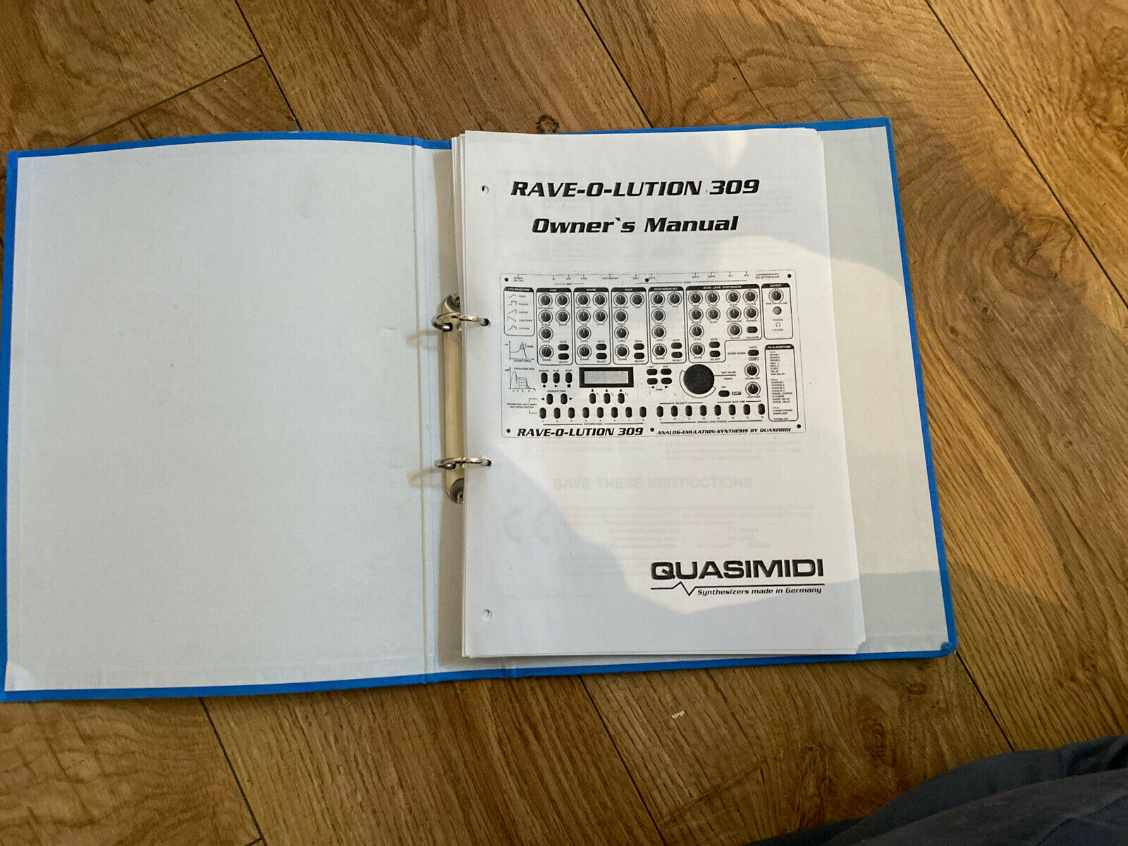 MATRIXSYNTH: Quasimidi RAVE-O-LUTION 309