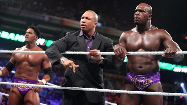 WWE In live!!!!: THE PRIME TIME PLAYERS vs PRIMO & EPICO