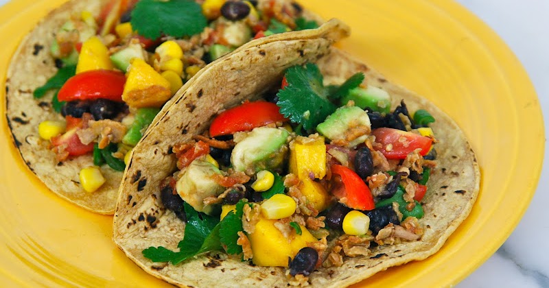 My Recession Kitchen...and garden: Toasted Tempeh Tacos