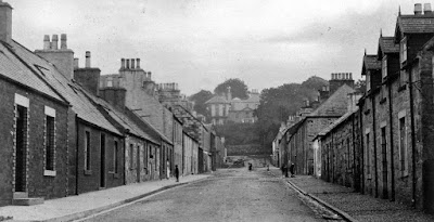 Tour Scotland: Old Photograph Harbour Street Creetown Scotland