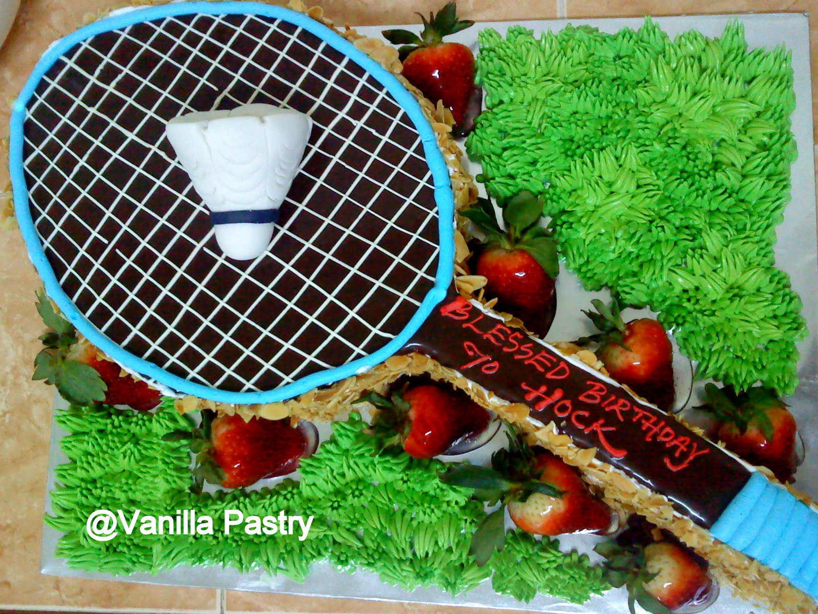 Vanilla Pastry: A 3D Badminton Cake from Vanilla Pastry