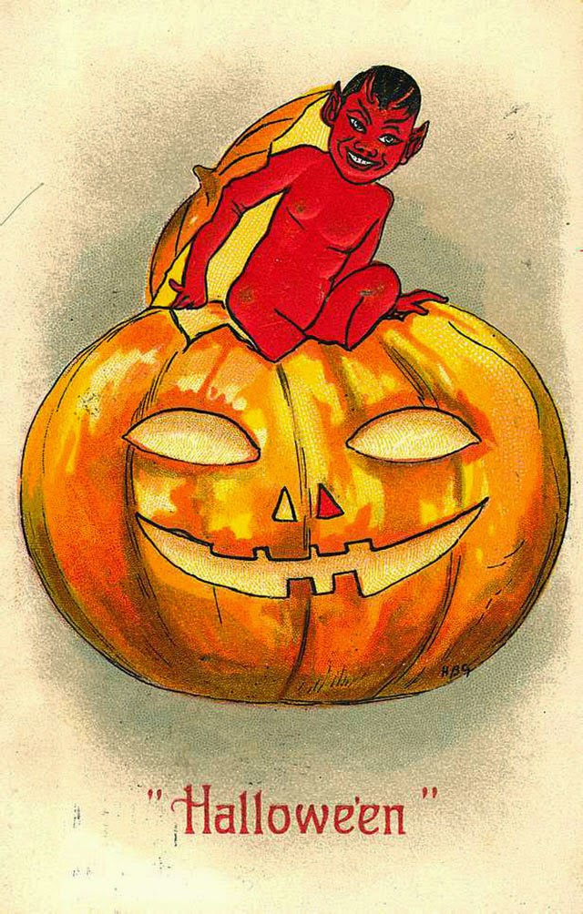 A Collection of 25 Strange and Creepy Vintage Halloween Postcards ...