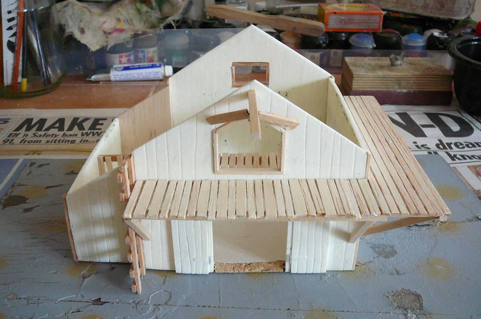 lucky punk: 28mm Resin Barn Building - Part 5