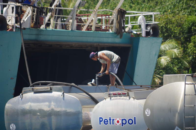 Un voyage en famille: La Baie de Fa'anui