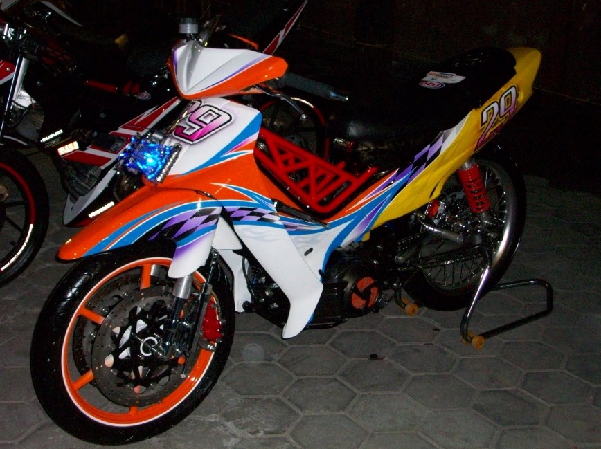 Modifikasi Motor Fiz R