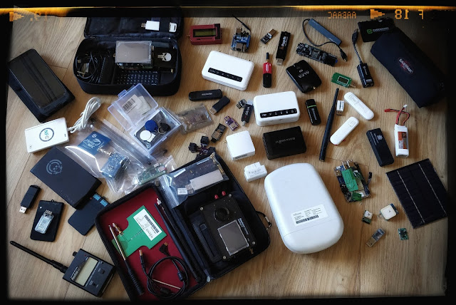 The hacker's hardware toolkit: un catálogo con más de 100 gadgets para ...