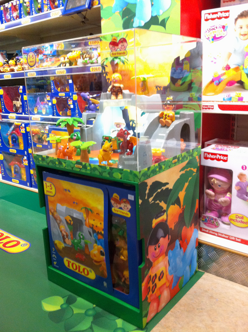 Mako Creative Sharkbites: Tolo Toys fit out in Hamleys