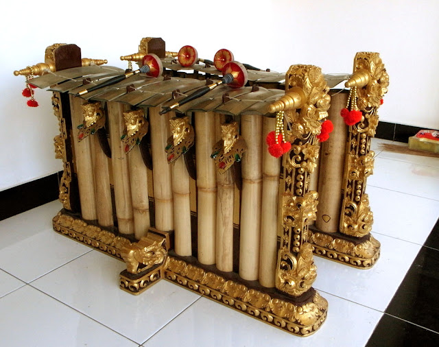 Gamelan Gender Wayang ~ Explore Bali